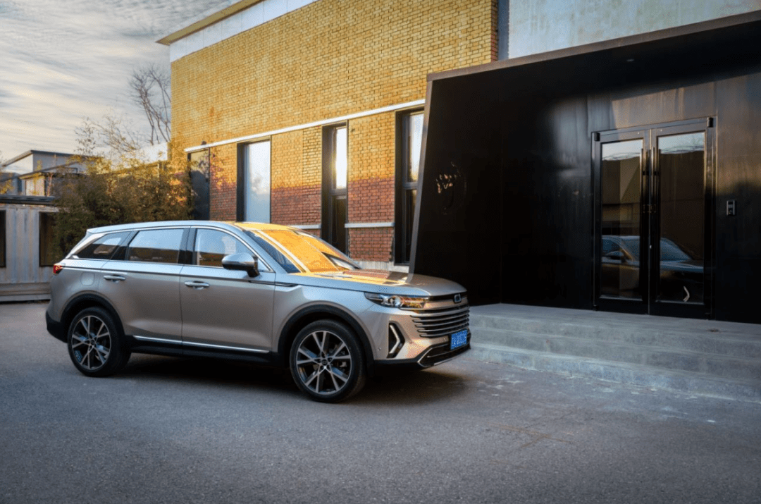 起售不到14万，标配2.0T中大型SUV，奔腾T99了解一下_搜狐汽车_搜狐网