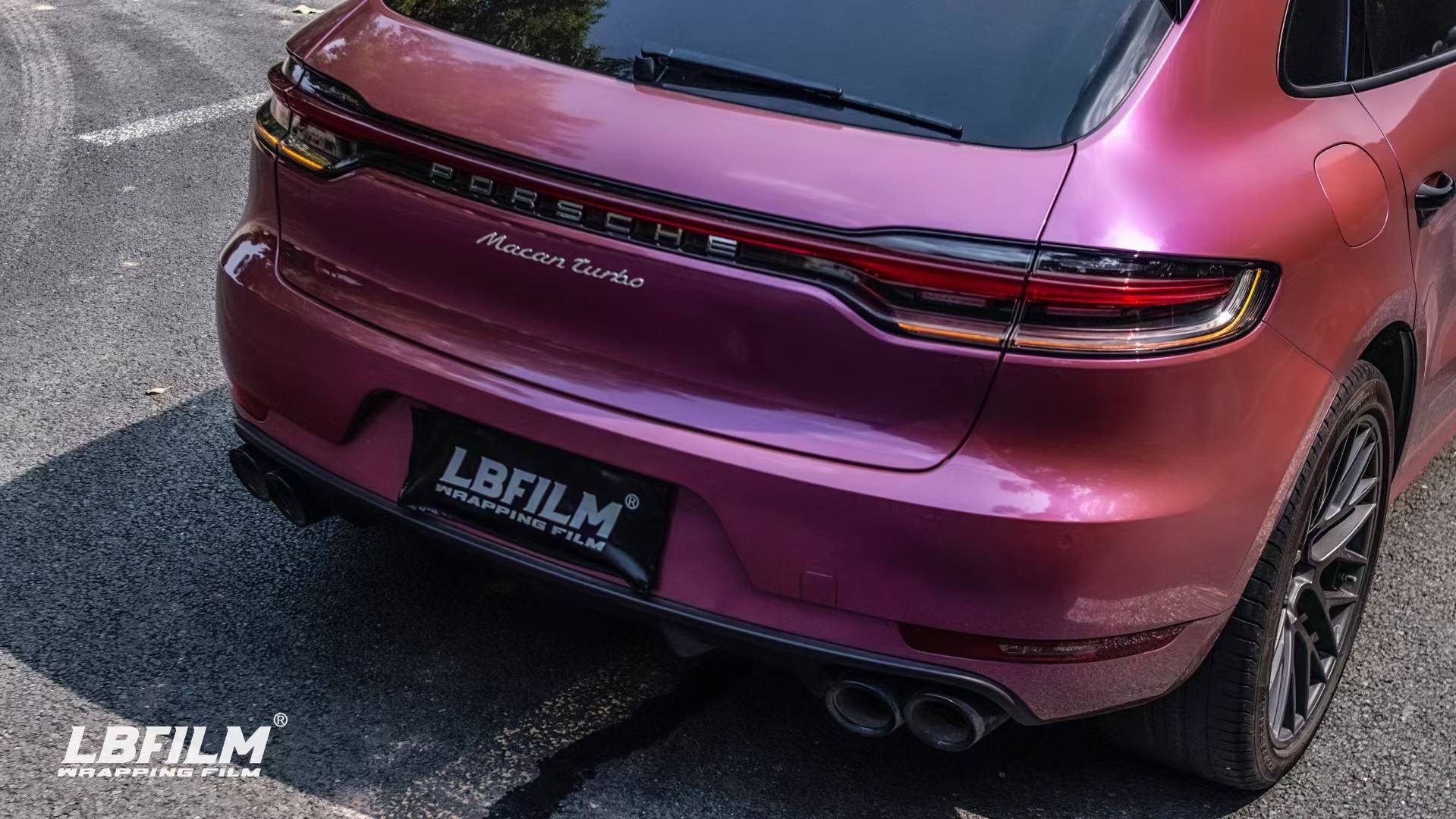 保时捷macan-LB改色膜液态金属乌梅子酱，也得要液态才够炫_搜狐汽车_搜狐网