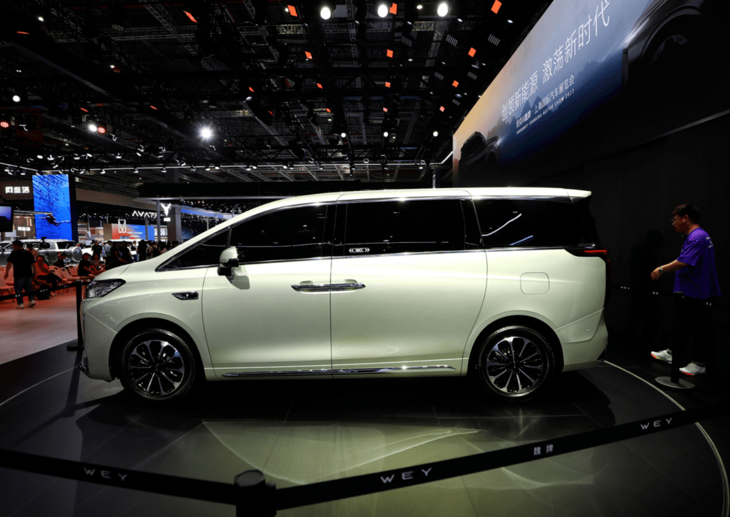 或10月内上市，魏牌首款MPV高山DHT-PHEV已开启预订_搜狐汽车_搜狐网