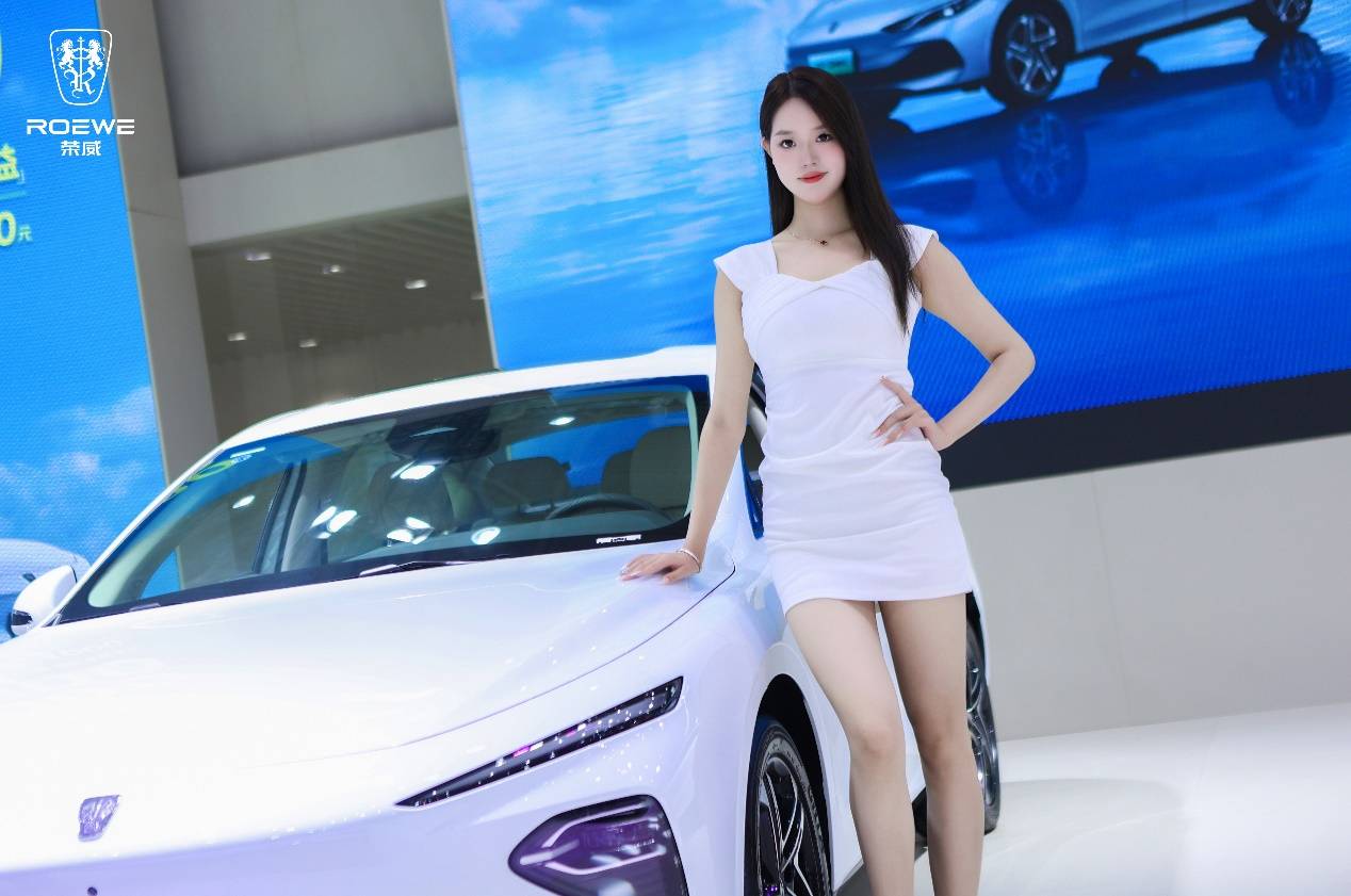 2023武汉车展 荣威D7 EV / D7 DMH齐亮相_搜狐汽车_搜狐网