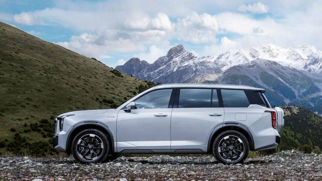 比亚迪唐理想L8都在竞品清单里 传祺ES9上市22.98万起_搜狐汽车_搜狐网