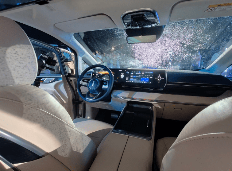 魏牌高山DHT-PHEV正式上市！售价33.58万起，哪款更值得入手？_搜狐汽车_搜狐网