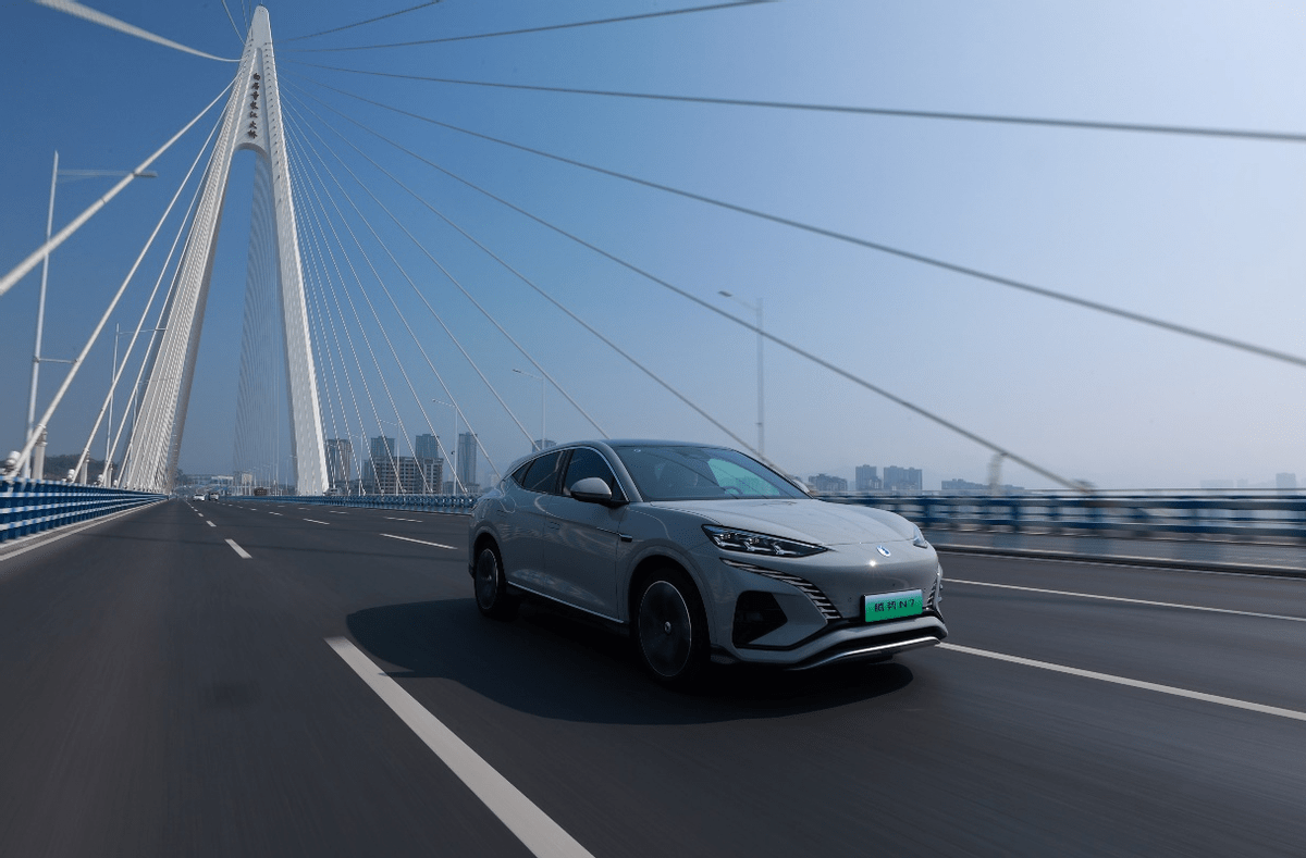 AEB之争可休矣，腾势N7用实力扫平嘴炮_搜狐汽车_搜狐网