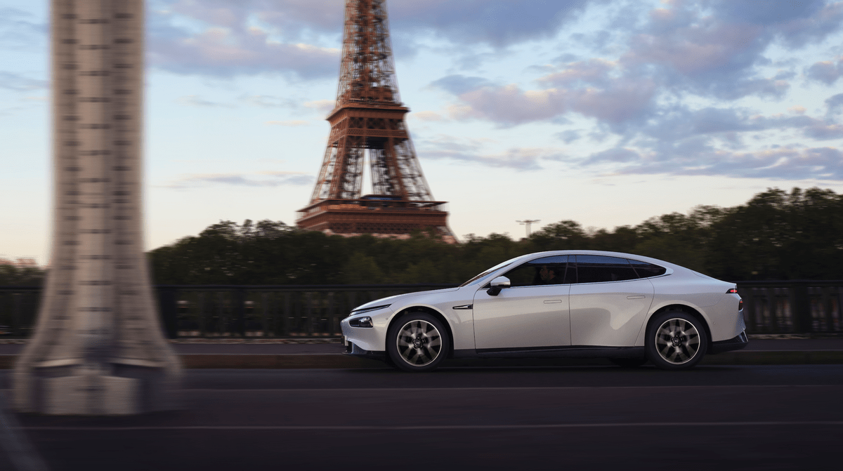 小鹏P7i 550版正式上市，售价22.39万元起_搜狐汽车_搜狐网