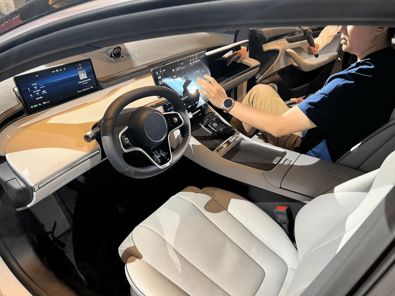 800V快充+800+km续航预售价25.8万起，华为智界S7将11月28日上市_搜狐汽车_搜狐网