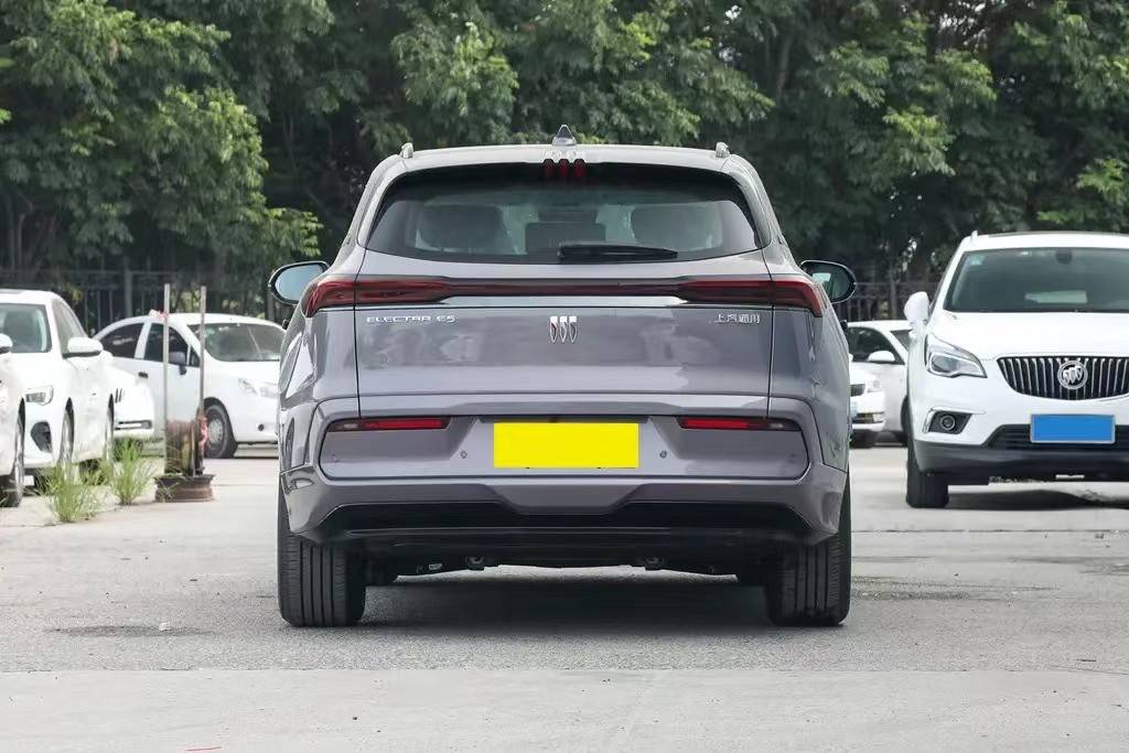 真正亲民的合资SUV，仅16.99万，轴距2954mm，实拍别克E5_搜狐汽车_搜狐网