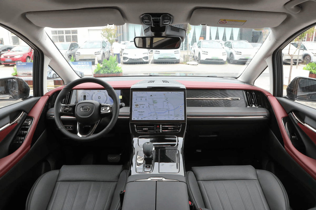 插混版中大型MPV哪家强？传祺E9 PHEV对比腾势D9 DM-i_搜狐汽车_搜狐网