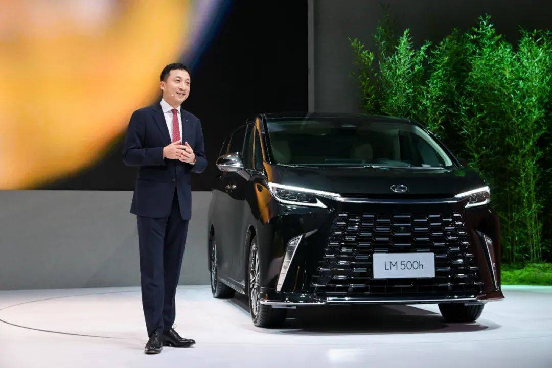 定义新时代豪华出行方式，全新一代GX首次亮相_搜狐汽车_搜狐网