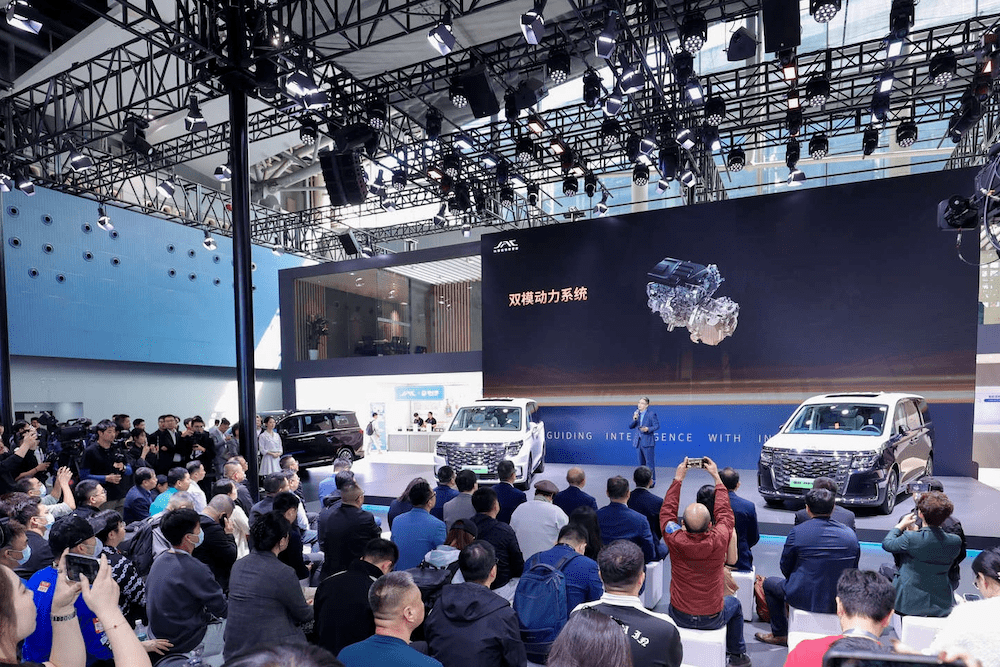 21.99万起预售，瑞风RF8欲成为电混MPV市场标杆_搜狐汽车_搜狐网