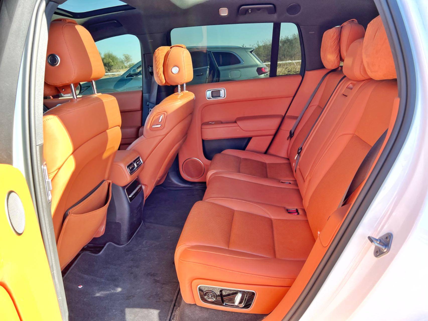 岚图FREE 问界M7 理想L7 三车对比！不是越贵越好！_搜狐汽车_搜狐网