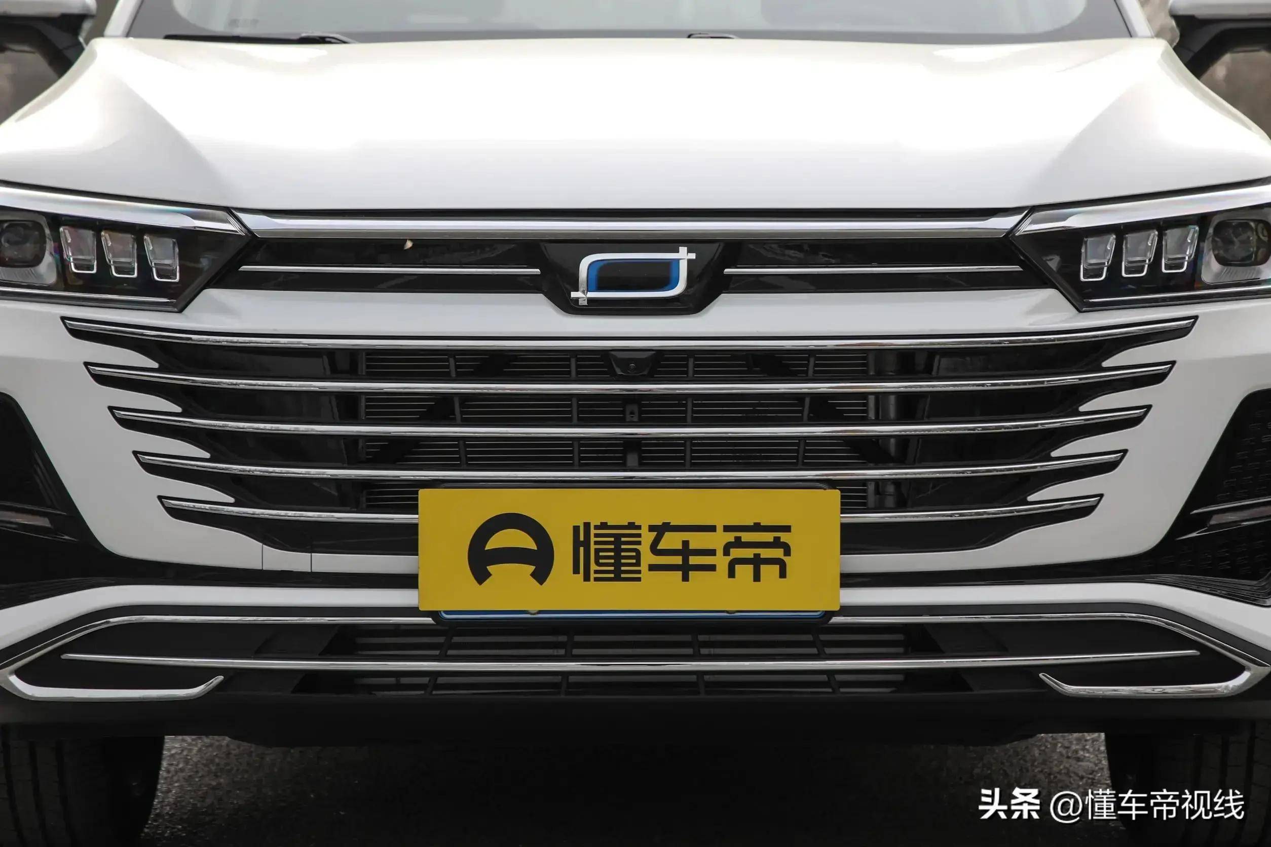 新车｜比老款便宜1.8万，奔腾T77顶配，售12.38万元_搜狐汽车_搜狐网