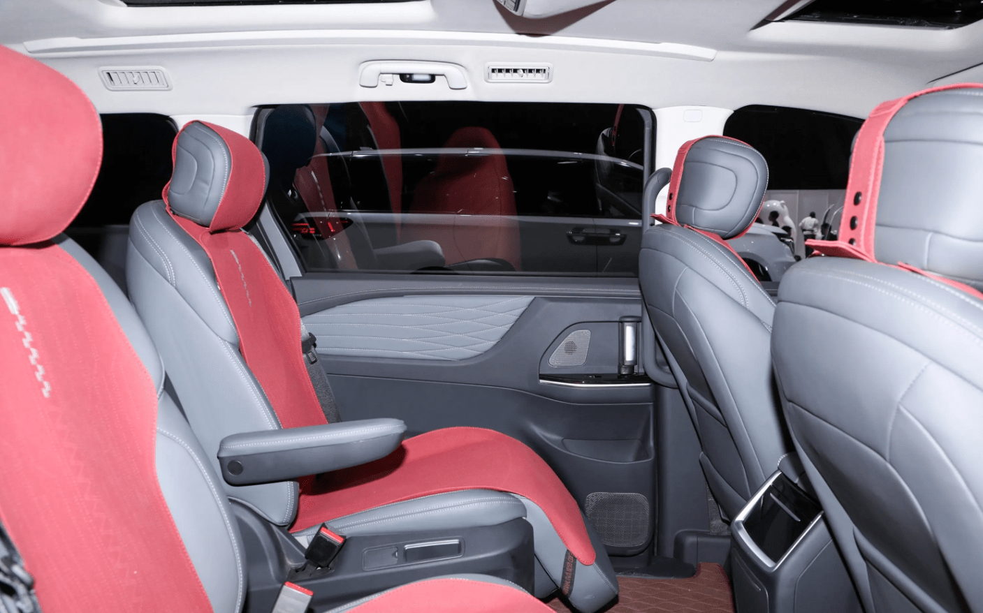 后来者瑞风RF8，MUSE架构背书就有硬实力？_搜狐汽车_搜狐网