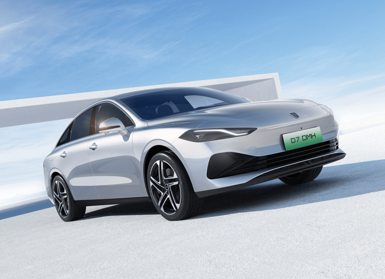 10.98万起买1704KM长续航B级车？荣威D7再探B级车价格底线_搜狐汽车_搜狐网