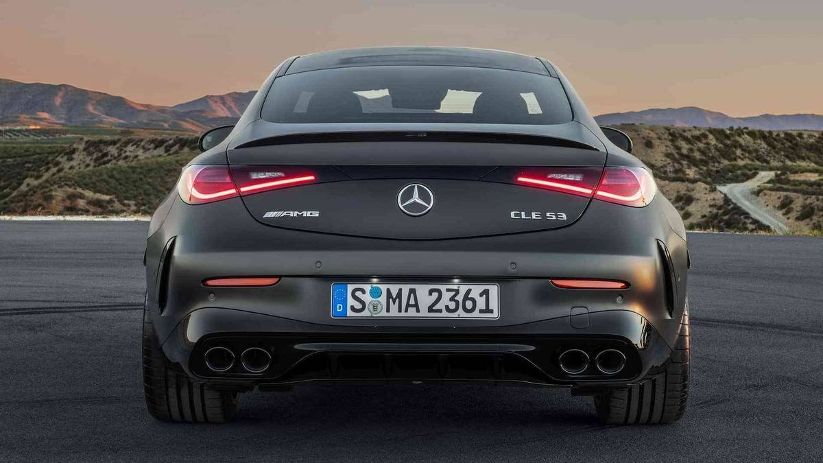 3.0T+48V轻混 梅赛德斯-AMG CLE 53官图发布_搜狐汽车_搜狐网