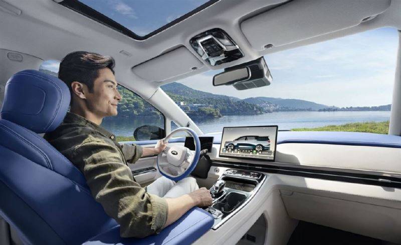 表现全能的智能电混MPV，江淮瑞风RF8 PHEV智聆版预售仅21.99万起_搜狐汽车_搜狐网