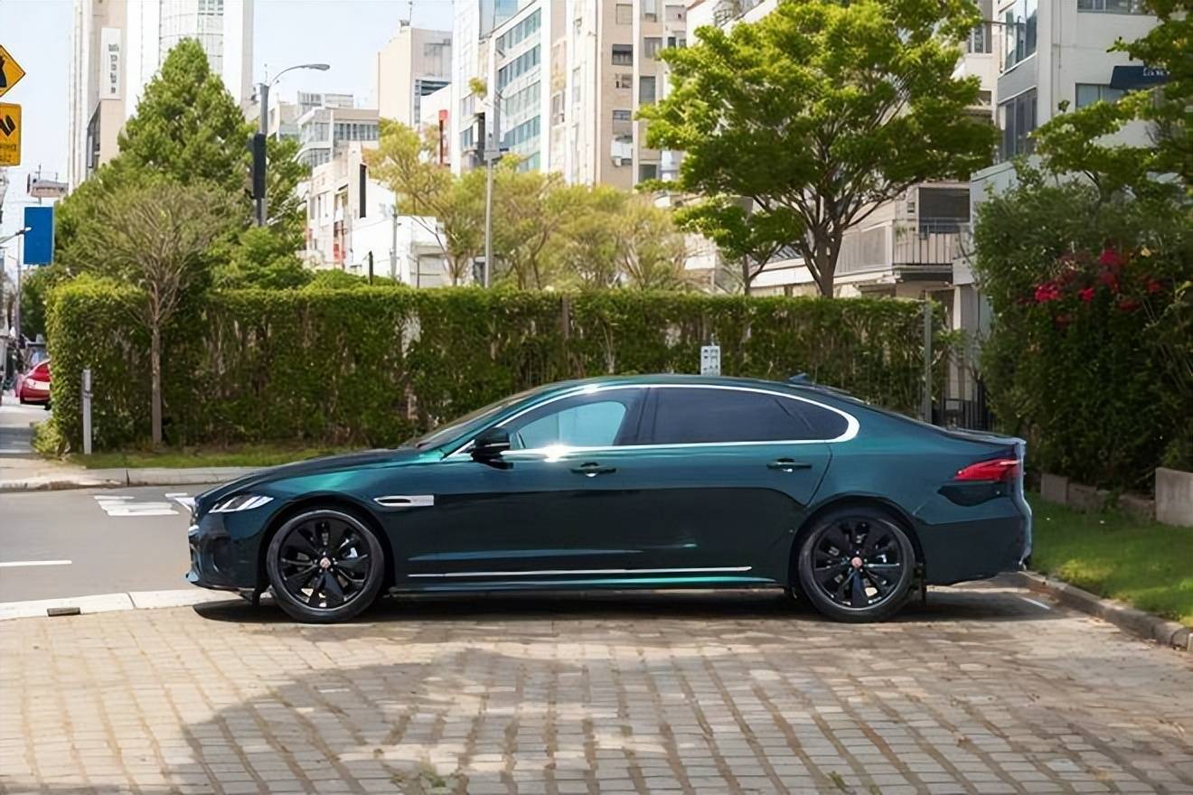 捷豹XFL与沃尔沃S90都很优秀，你更倾向哪一款？_搜狐汽车_搜狐网