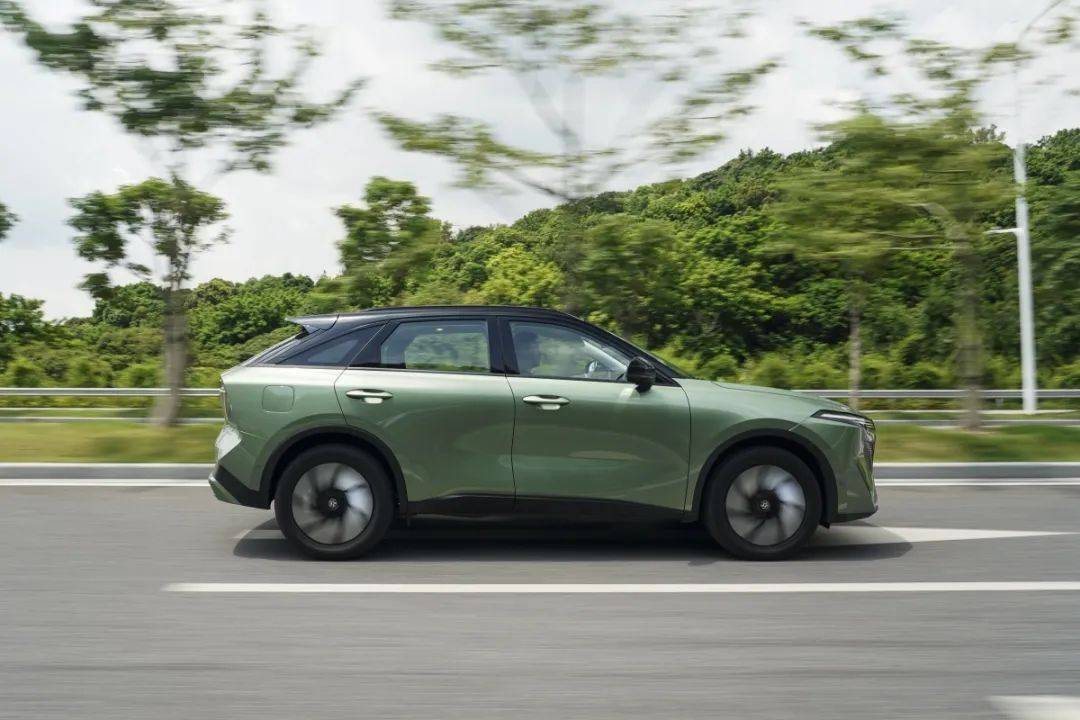 谁才是13万级插混SUV性价比之王？启辰大V DD-i插混对比银河L7_搜狐汽车_搜狐网