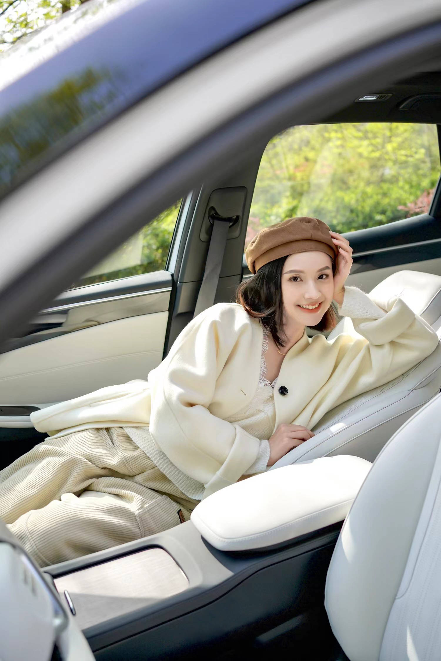 吉利银河L7：性价比之选，挑战比亚迪宋PLUS的电混SUV市场_搜狐汽车_搜狐网