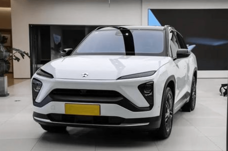 手握30万你怎么选？凯迪拉克IQ锐歌or蔚来ES6_搜狐汽车_搜狐网