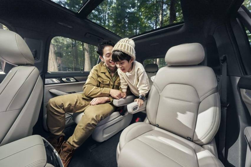 家的新解法，新领克09EM-P预售价31.8万元起_搜狐汽车_搜狐网