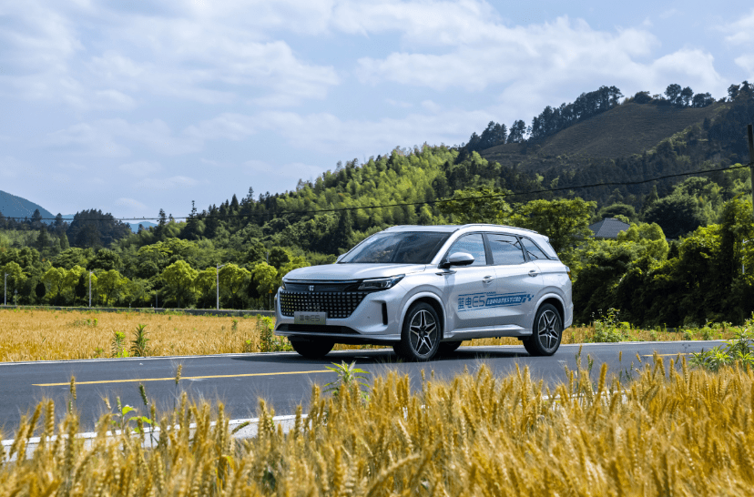 这几个理由足够让你放弃长安CS75 PLUS，就选9.98万的黑马蓝电E5_搜狐汽车_搜狐网