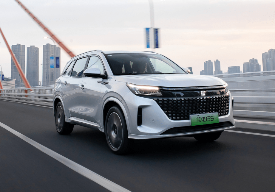 这几个理由足够让你放弃长安CS75 PLUS，就选9.98万的黑马蓝电E5_搜狐汽车_搜狐网