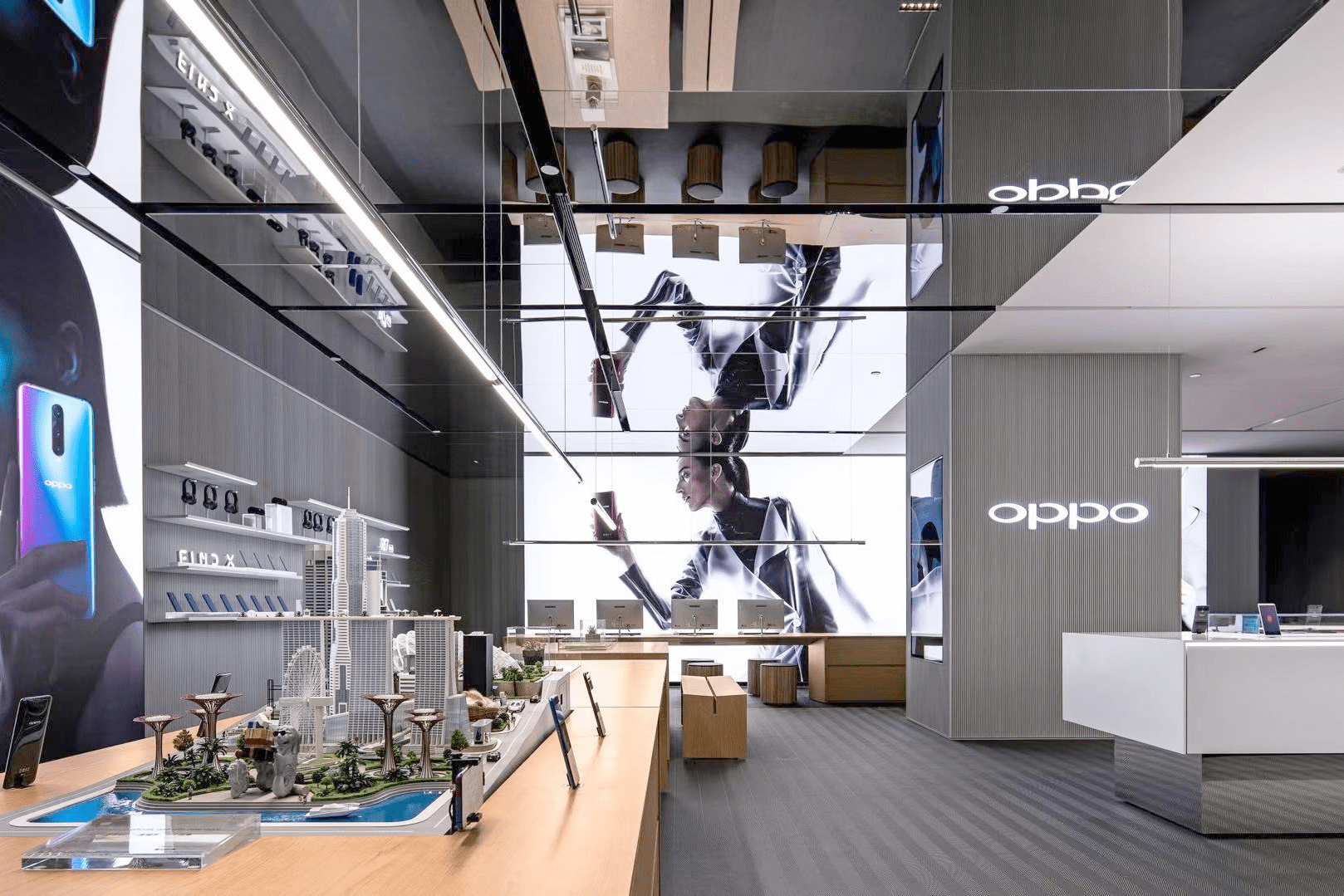 强体验：OPPO全球旗舰店引流秘笈！_互动_消费者_产品