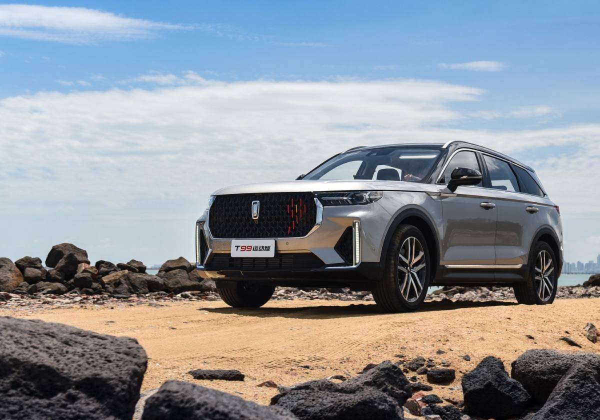 打造“强悍”体魄 奔腾T99运动版发力“结构化”美学_搜狐汽车_搜狐网