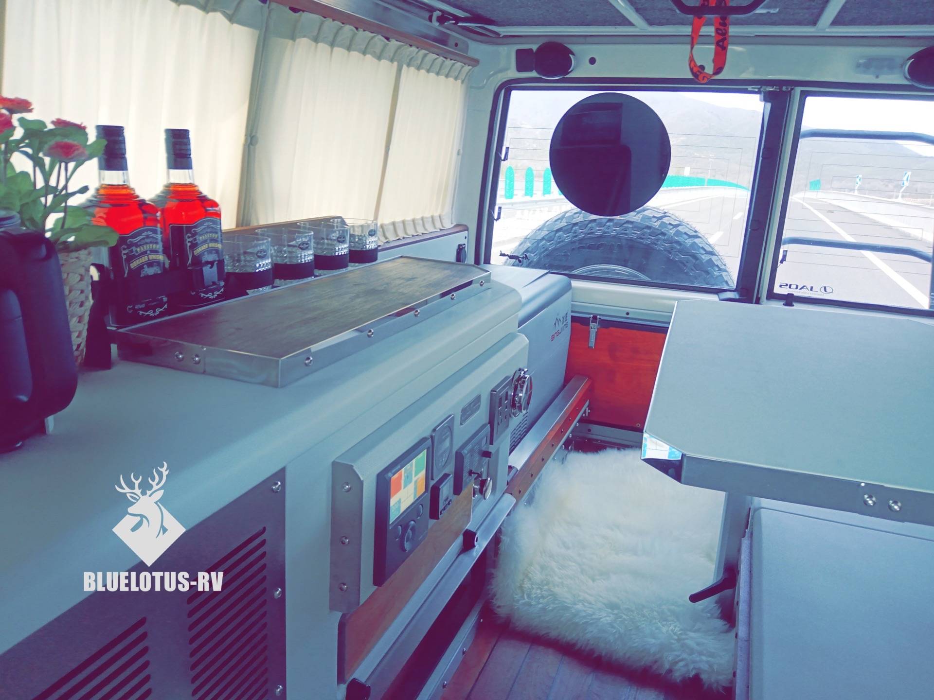 丰田Lc78深度改装穿越床车，（石家庄安总座驾）_搜狐汽车_搜狐网