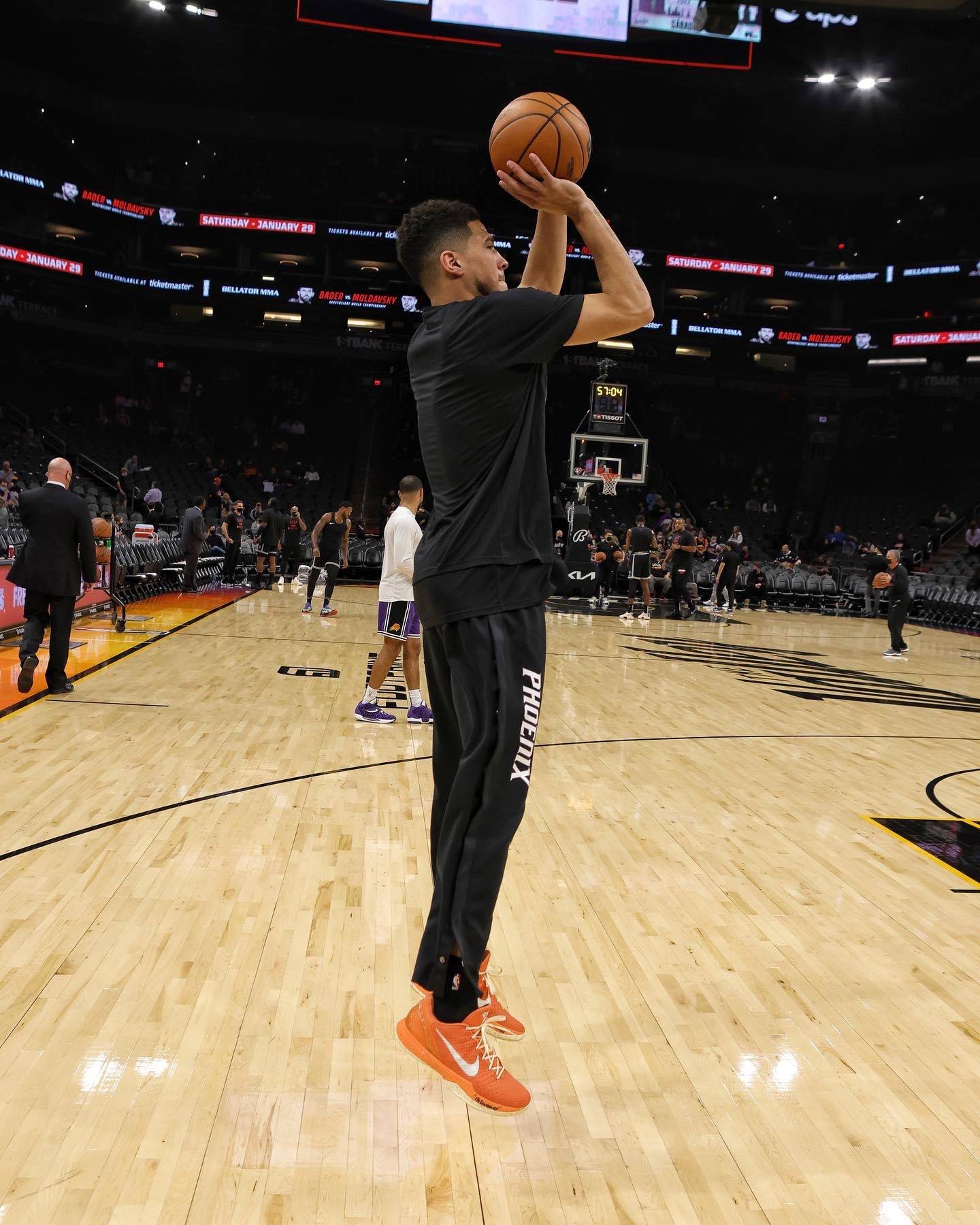 1月9日NBA球鞋上脚，AJ36、科比4-搜狐大视野-搜狐新闻