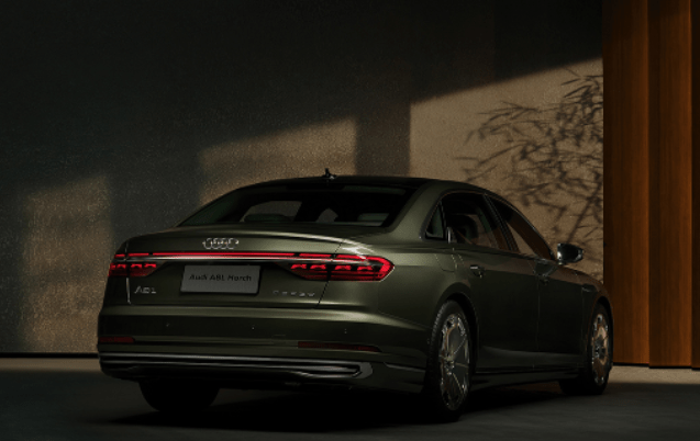 气场强强对决，全新奥迪A8L Horch创始人版和梅赛德斯-迈巴赫S480你会选谁？_搜狐汽车_搜狐网