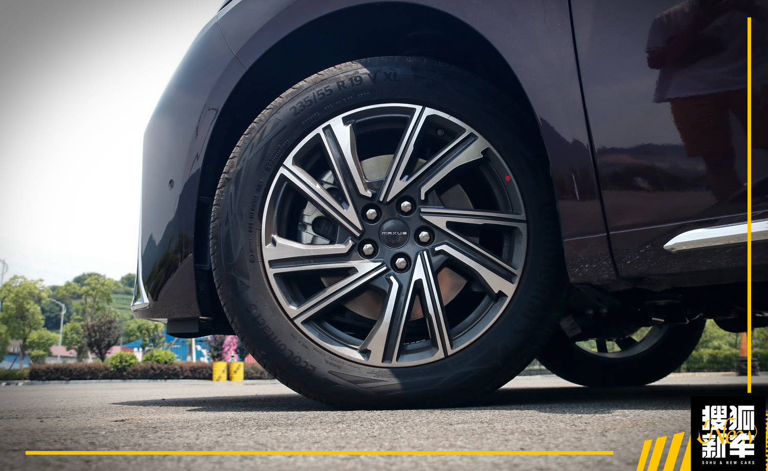 大7座+双电门，GL8瞬间不香了 试驾上汽大通MAXUS G90_搜狐汽车_搜狐网