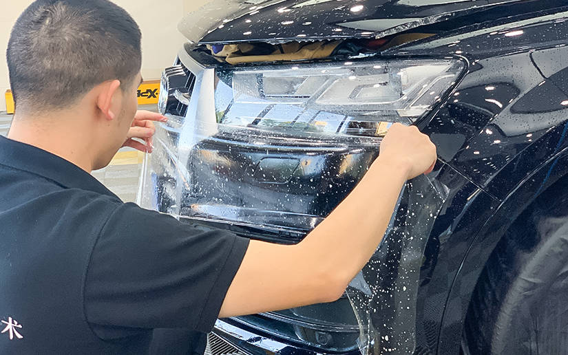 奥迪Q7 黑色 YEECAR隐形车衣 施工+效果展示_搜狐汽车_搜狐网