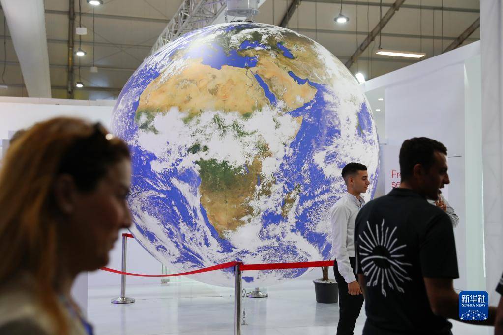 人从众𠈌𠈌𠈌！联合国宣布世界人口达到80亿-搜狐大视野-搜狐新闻