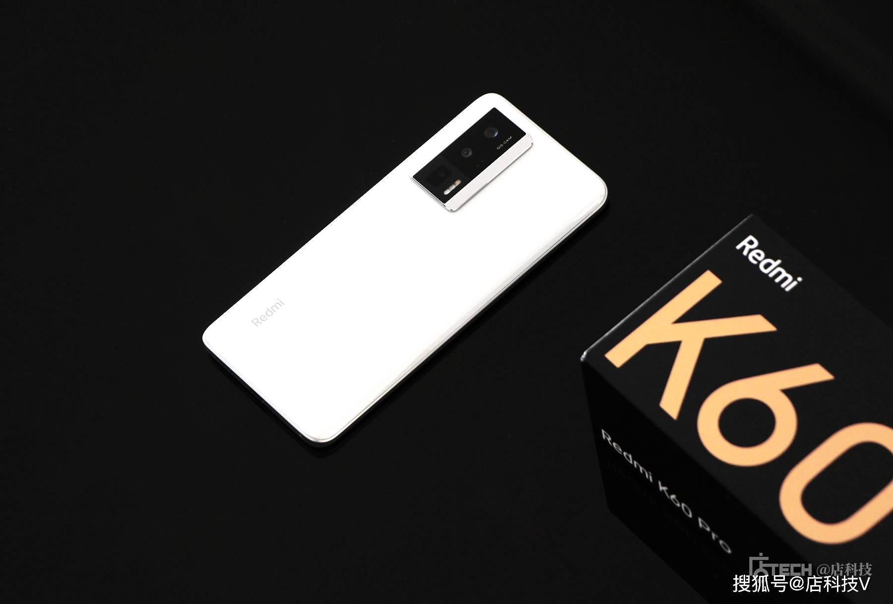 Redmi K60 Pro 首发评测：不只有第二代骁龙 8，再次成为旗舰「焊门员」_屏幕_显示_手机