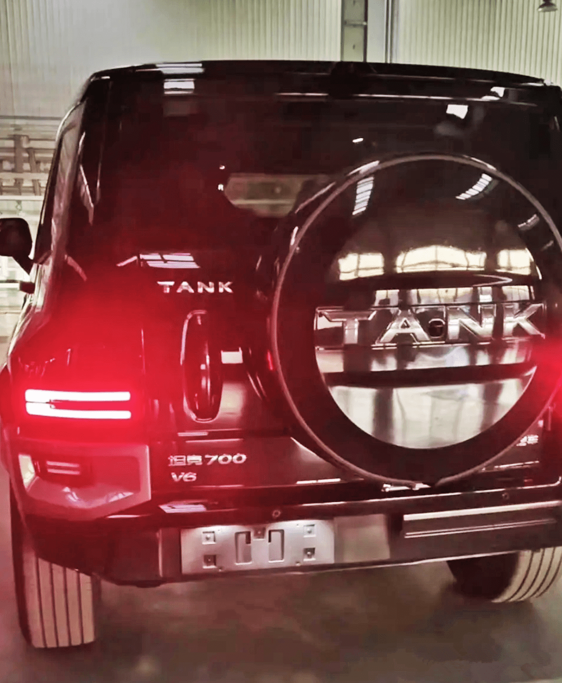 坦克700最新实车谍照曝光，搭载3.0T的V6动力_搜狐汽车_搜狐网