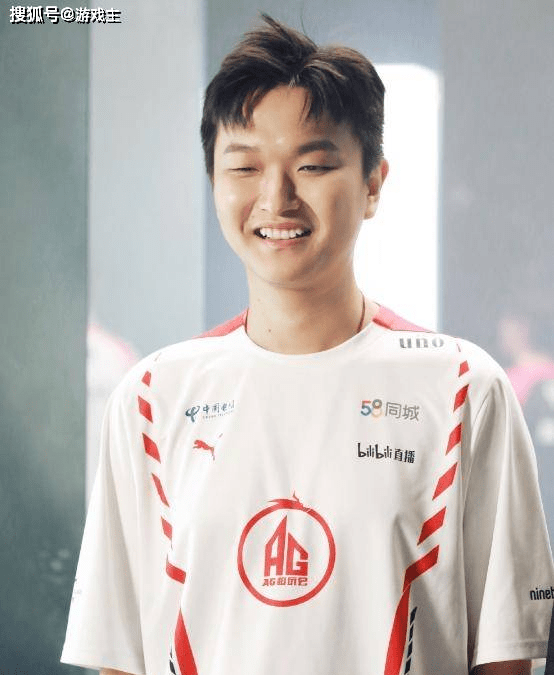 KPL春季赛cat发布定妆照对比，从estar到LGD大鹅，Alan评论一针见血_QGhappy_变化_本赛季