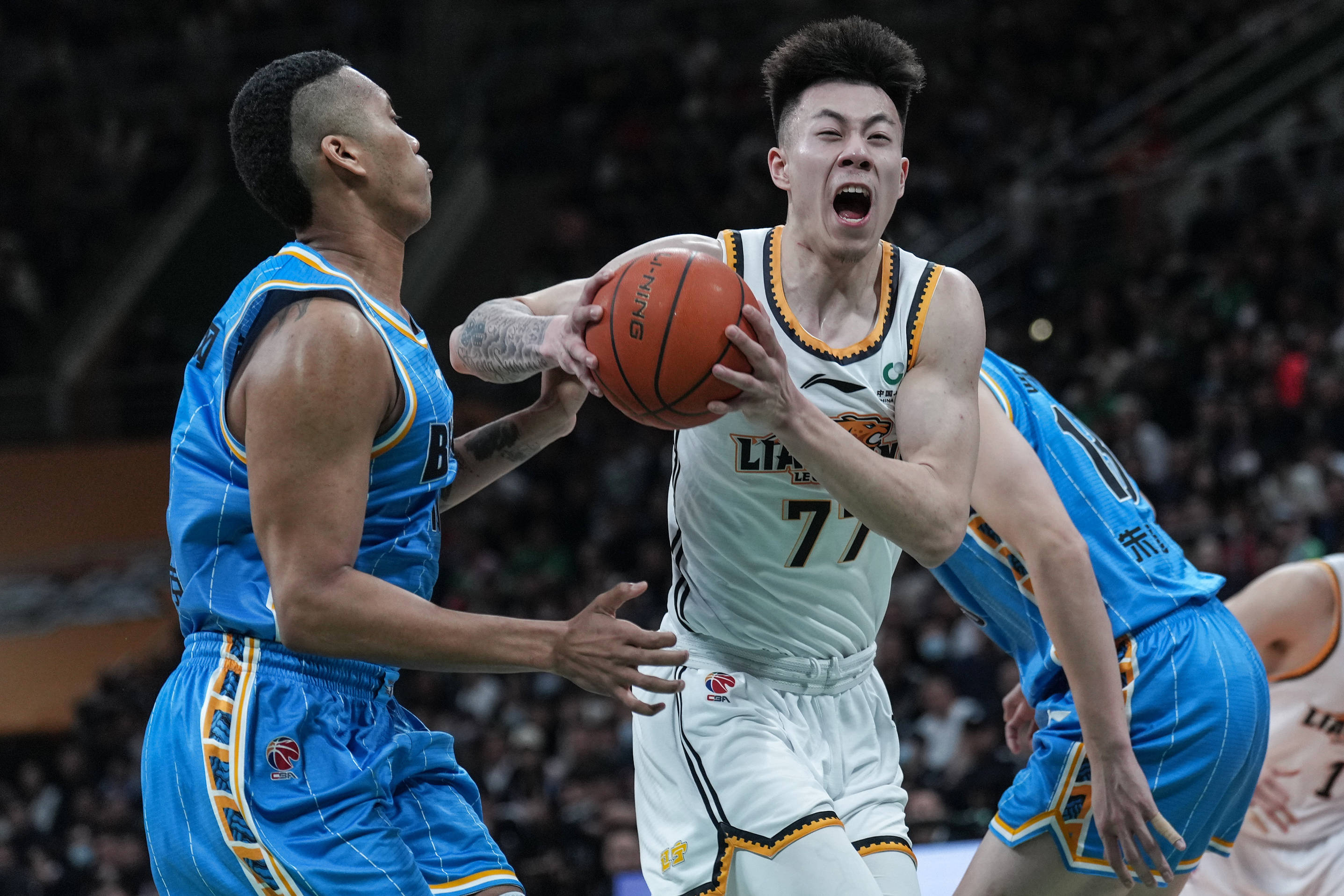 组图：辽宁主场获胜1-0北京 郭艾伦突破高难度上篮-搜狐大视野-搜狐新闻