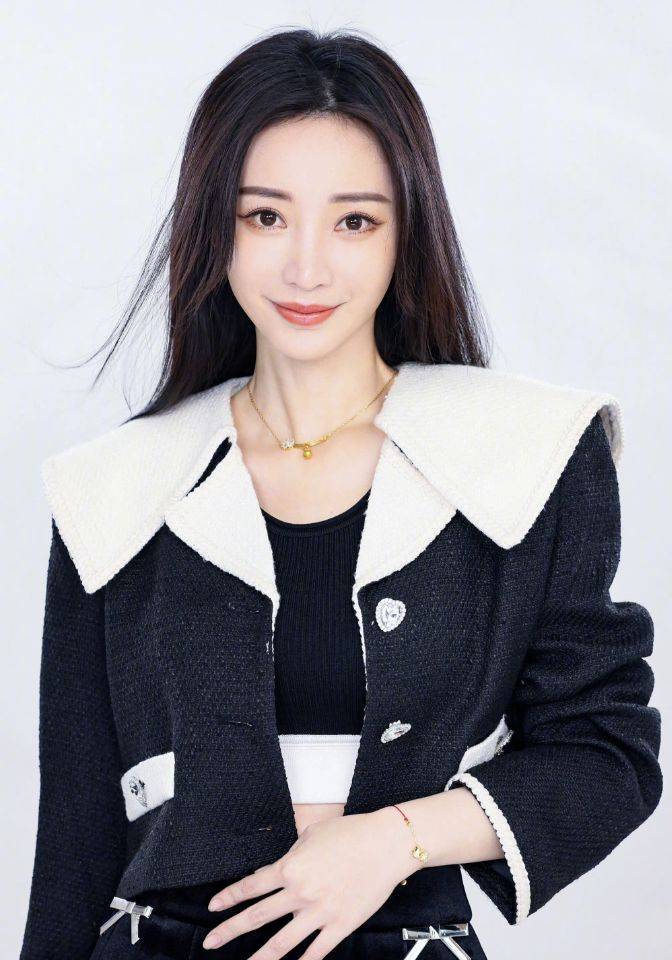 柳岩时尚合集：千娇百媚、风姿绰约-搜狐大视野-搜狐新闻