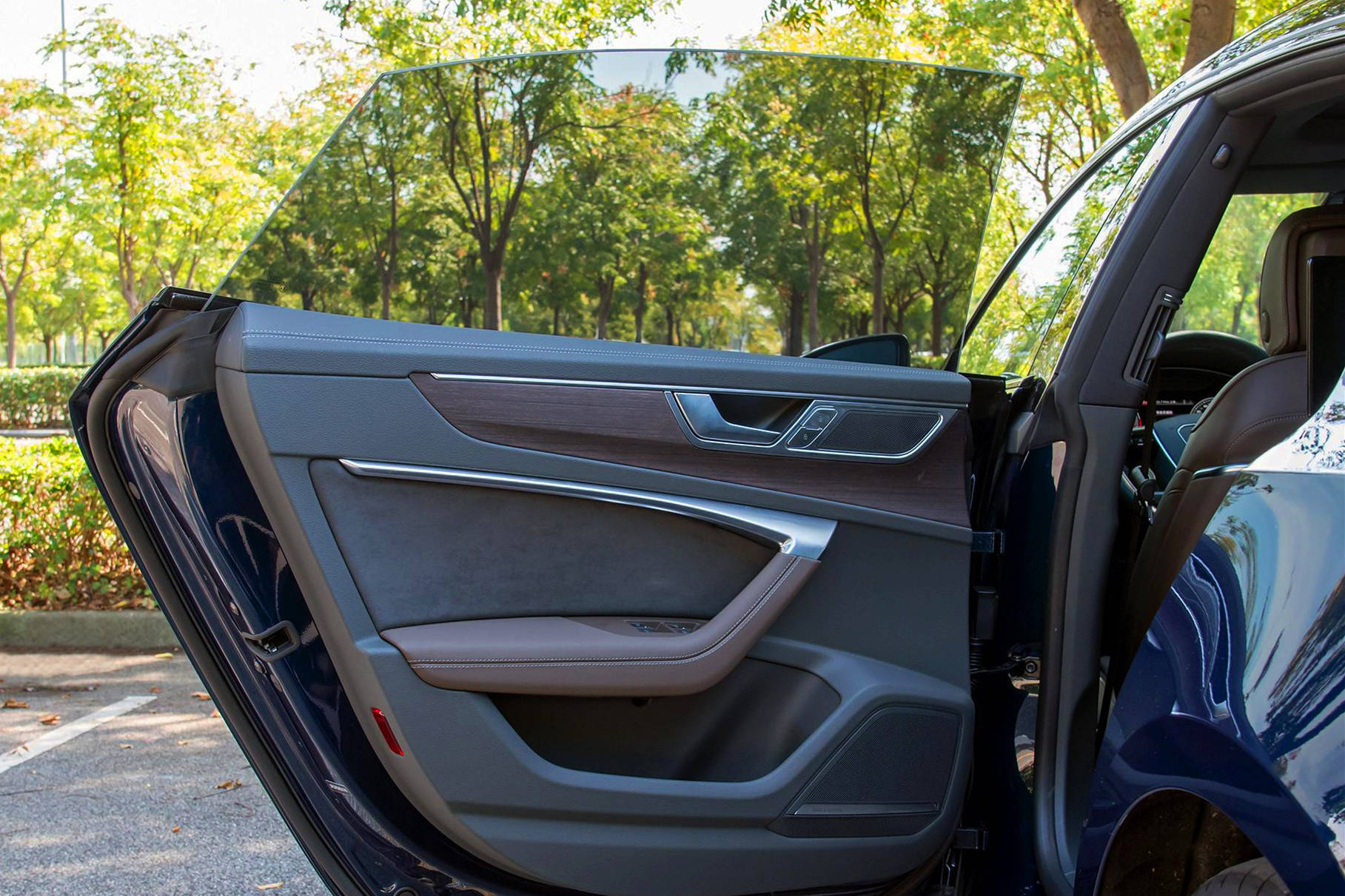 海川品车｜BUFF叠满 38万内56E之上谁在遥遥领先_搜狐汽车_搜狐网