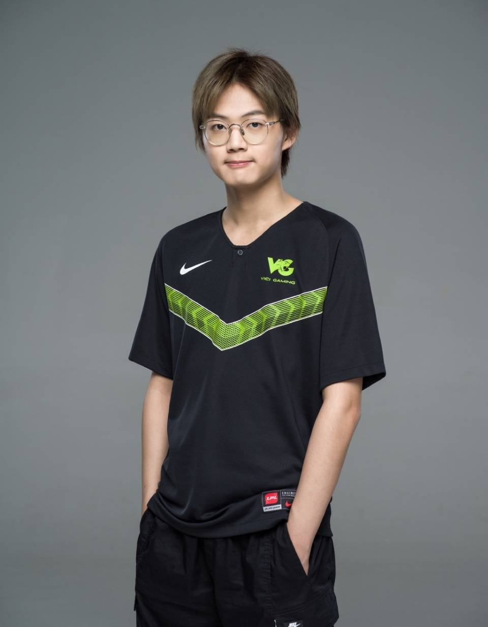 VG空ban引争议，这波解说观众在第五层，Iboy告诉你他在第一层_选手