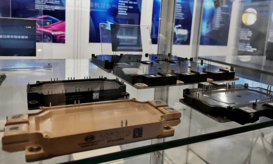 电力电子|IGBT+MCU全线布局，比亚迪半导体上市指日可待_碳化硅