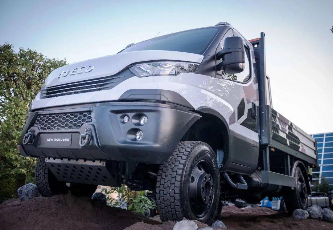 【出道即巅峰】回顾IVECO DAILY 42年的精彩_搜狐汽车_搜狐网
