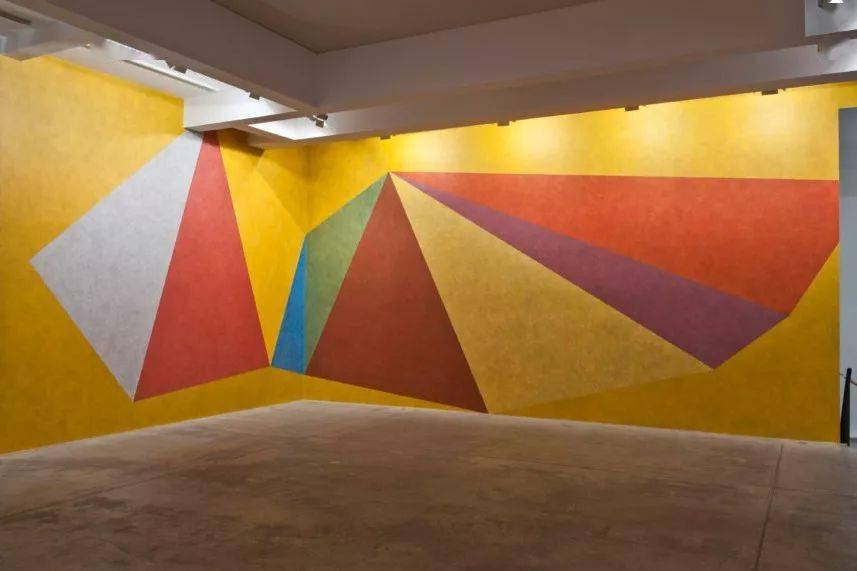 索尔·勒维特的极简主义墙画_Drawing