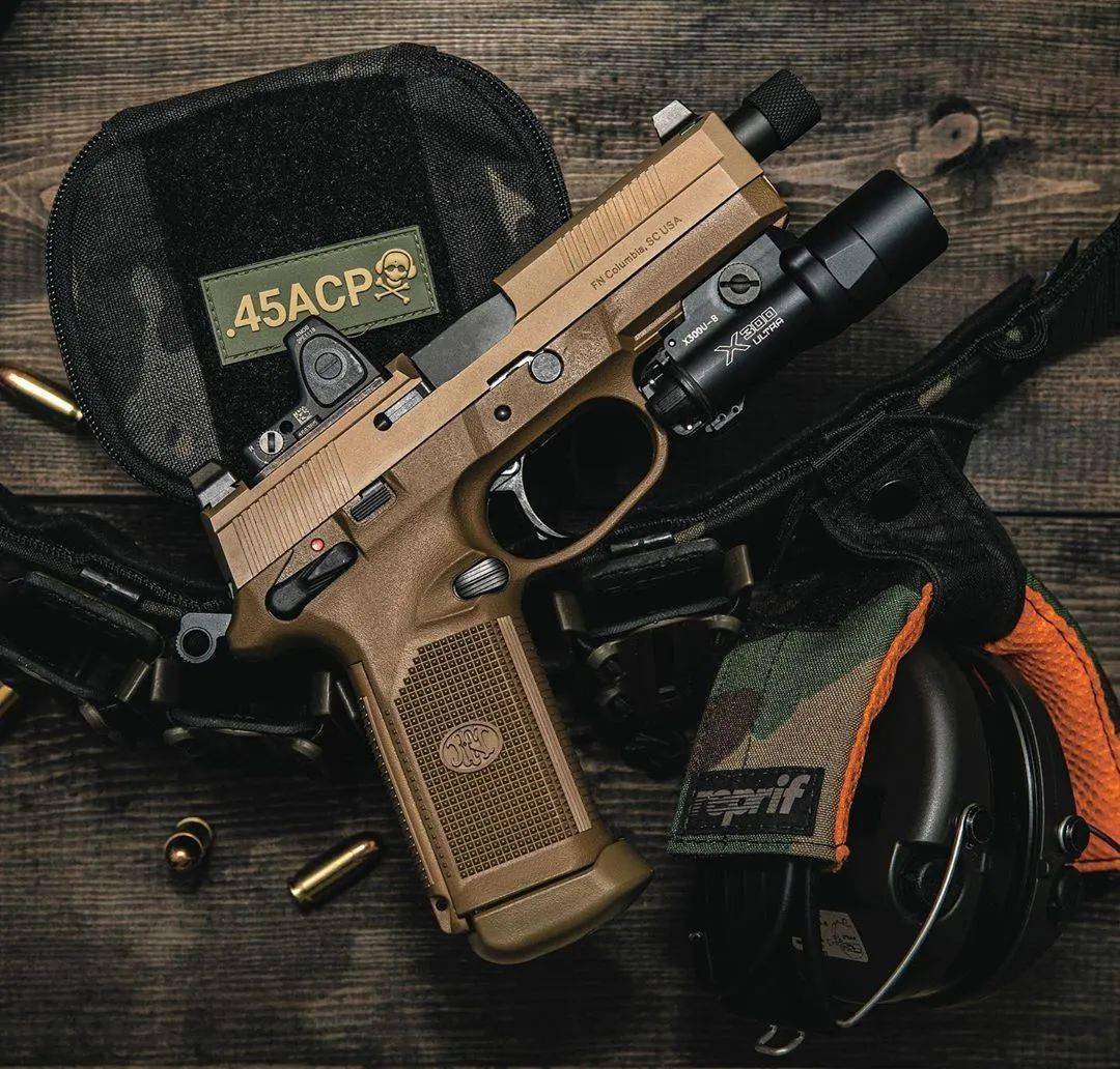 【泥色经典】FN公司FNX45战术版手枪图集-搜狐大视野-搜狐新闻