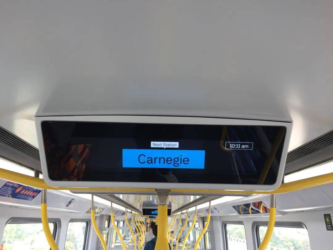 墨尔本HCMT新型地铁列车载客运行，看看中车四方所都干了什么_搜狐汽车_搜狐网