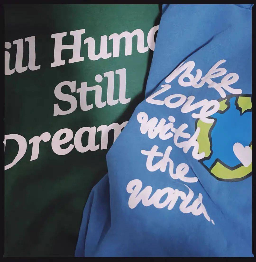 #XH55球鞋新闻#【 CDG SHIRT x KAWS · Melting Sadness x adidas 】_Nike