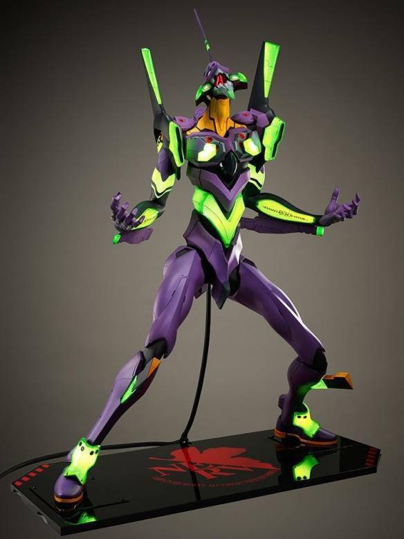 《EVA》新剧场版超大初号机手办 暴走形态场面震撼_全高约