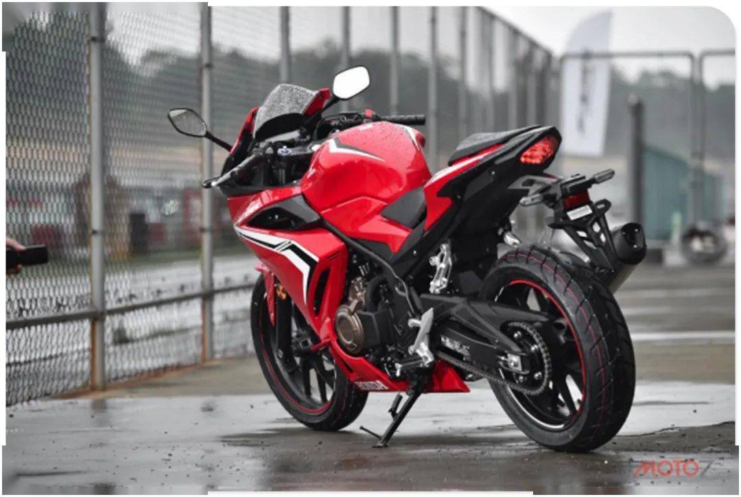[ 车主说车 ] 2020 HONDA CBR500R 车主公认的三大优点 ＆ 两大缺点……_搜狐汽车_搜狐网