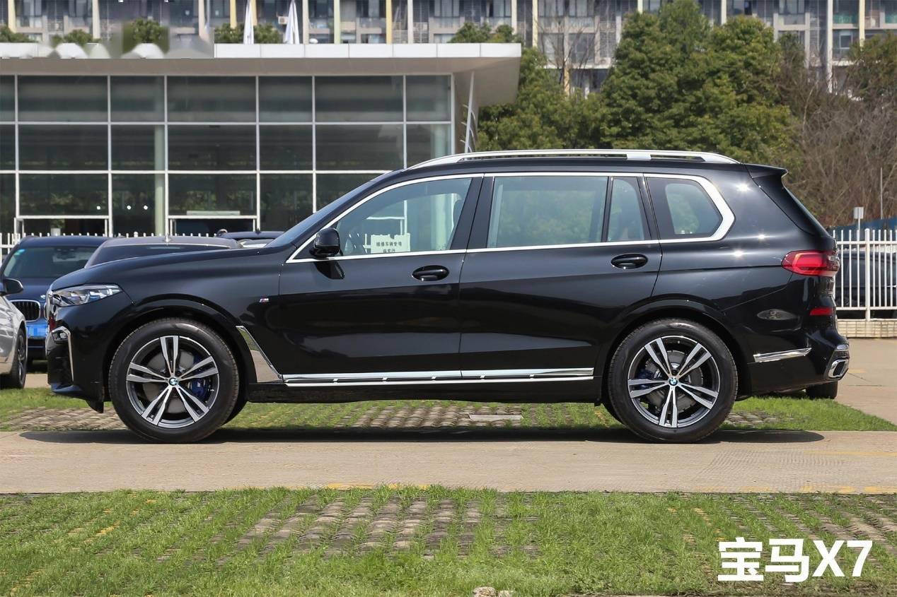宝马X8谍照曝光，V8插混动力+分体式大灯？_搜狐汽车_搜狐网
